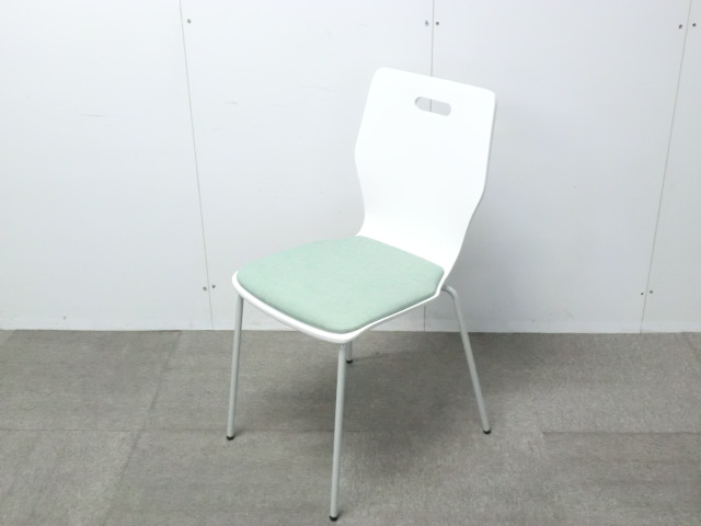 スタッキングチェア / ライトブルー / 【中古】 木製 | 中古オフィス家具通販のありがとう屋