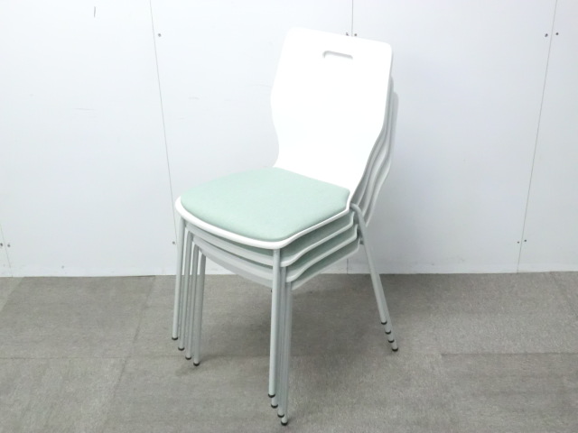 スタッキングチェア / ライトブルー / 【中古】 木製 | 中古オフィス家具通販のありがとう屋