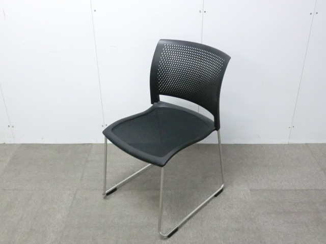コクヨ / ブラック / 【中古】 スタッキングチェア | 中古オフィス家具通販のありがとう屋